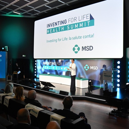 Inventing for life, italiani soddisfatti del Ssn ma restano liste d’attesa